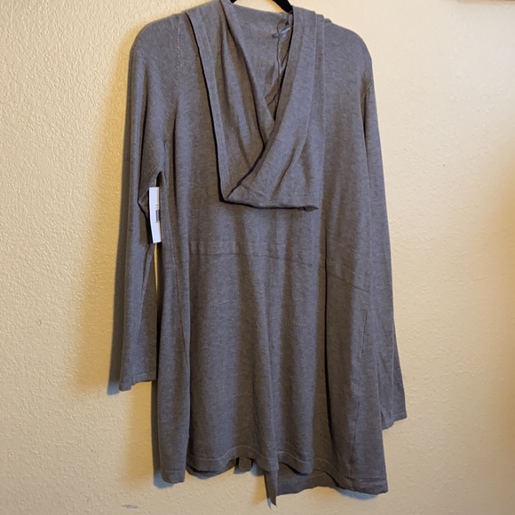 Cyrus | Sweaters | Cyrus Long Cardigan With Pockets And Hoodie | Poshmark